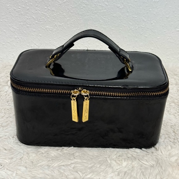 St. John | Accessories | Vintage St John Black Patent Leather Zip ...